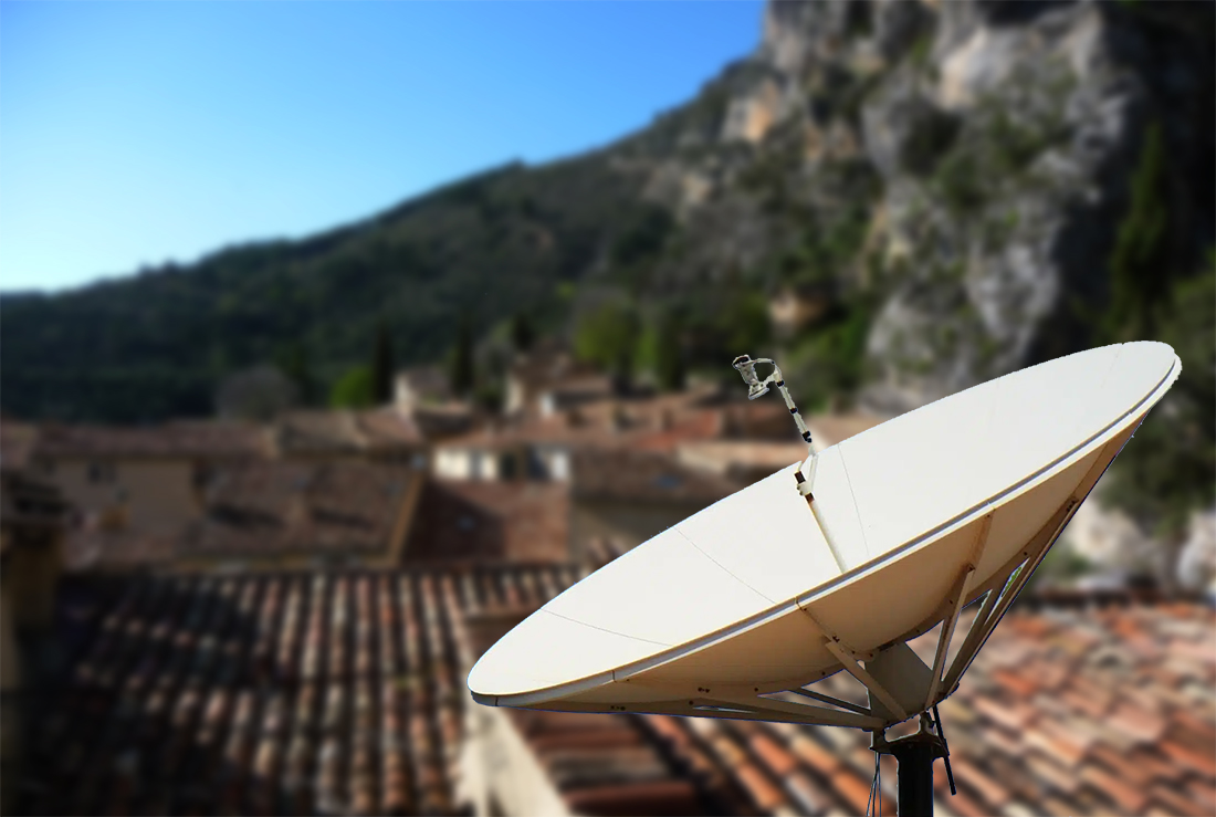 - André installe votre antenne
